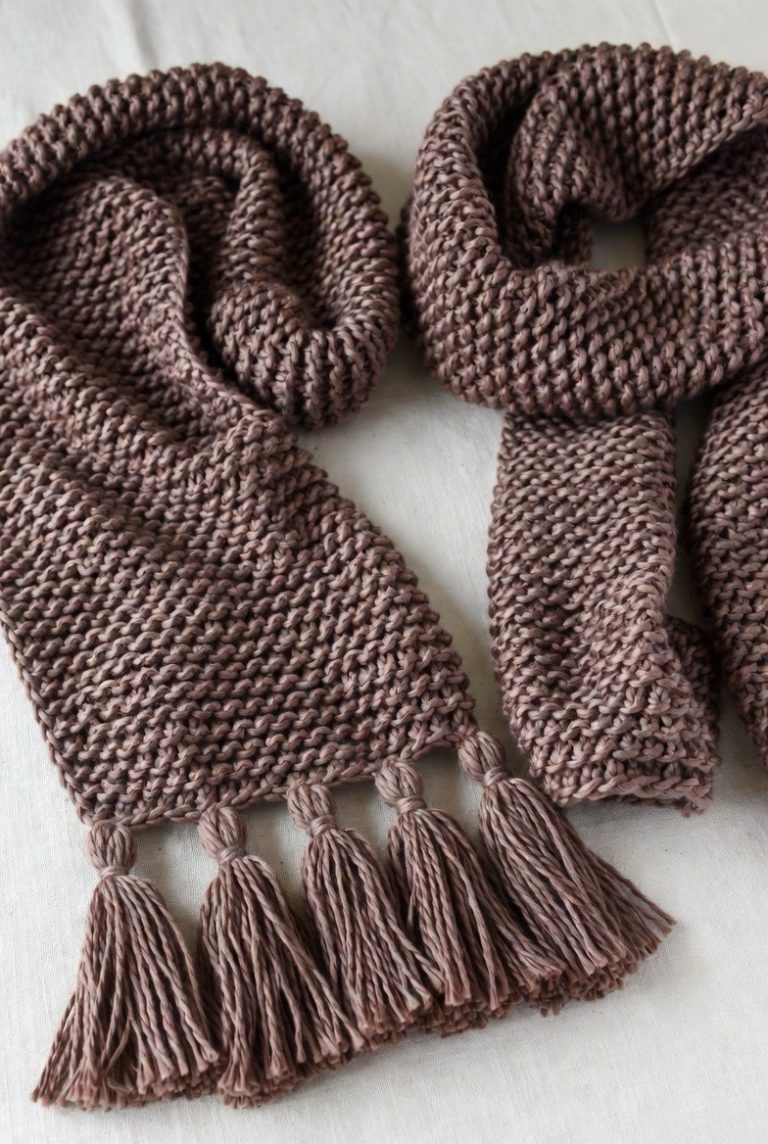 15 Cozy Chunky Crochet Scarves to Warm Up Your Winter Wardrobe - Spesh View